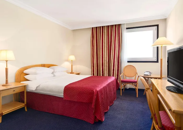 RAMADA SOFIA HOTEL SOFIA